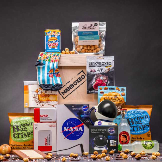 Bedna s chilli EXTRA PÁLIVÁ - Dárková bedna s páčidlem | Manboxeo.cz